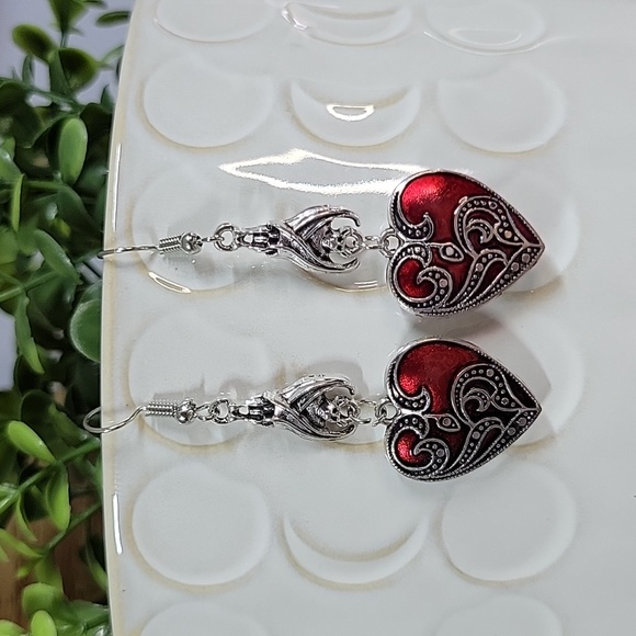 Ear Envy | Jewelry | Last Pair Sleeping Bat Goth Heart Drop Earrings ...
